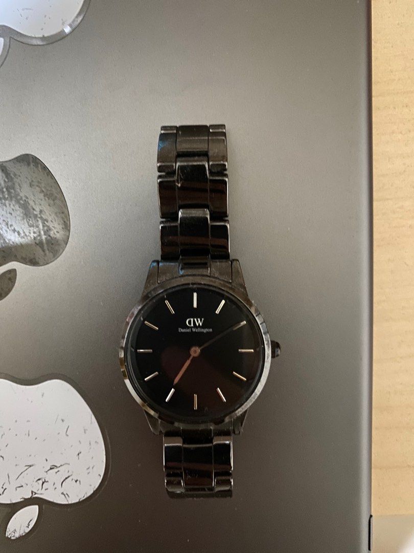 DW ICONIC LINK CERAMIC 28mm, 名牌, 手錶 - Carousell