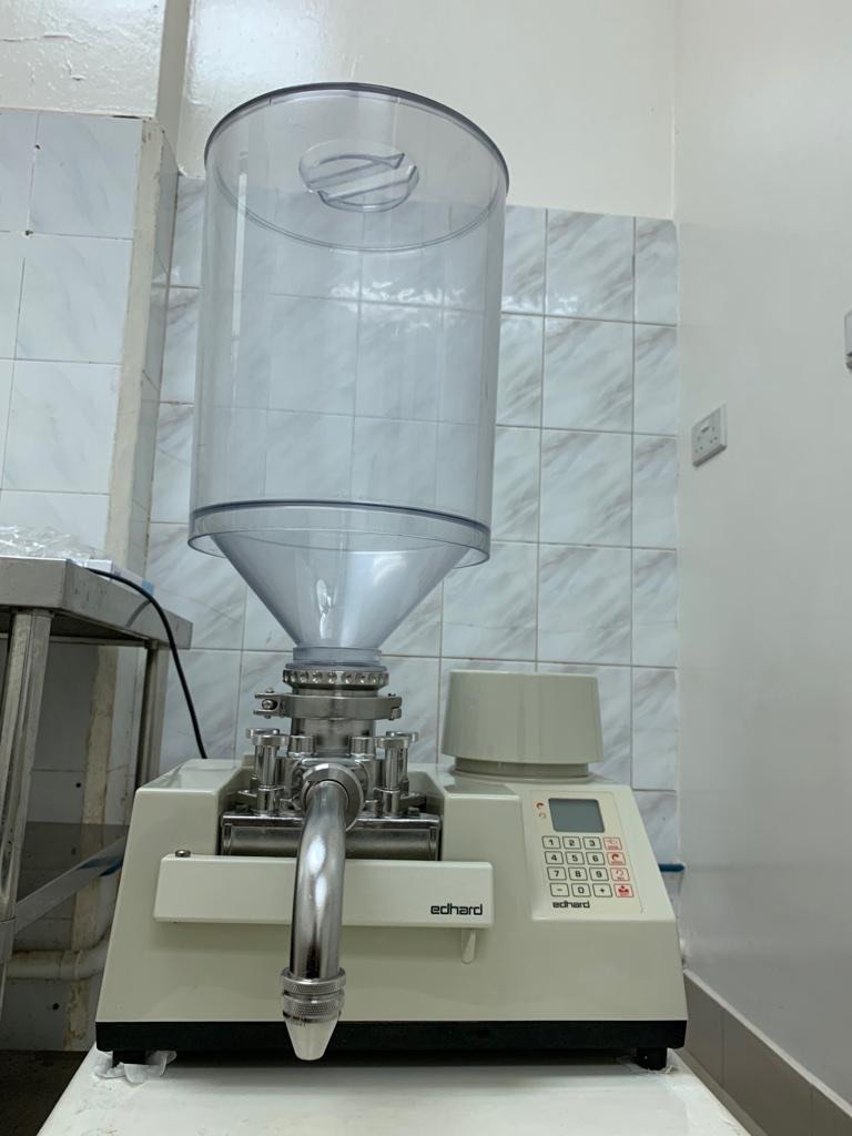 Edhard Food Filler Machine - Bakery, donut filler, cream puff filler ...