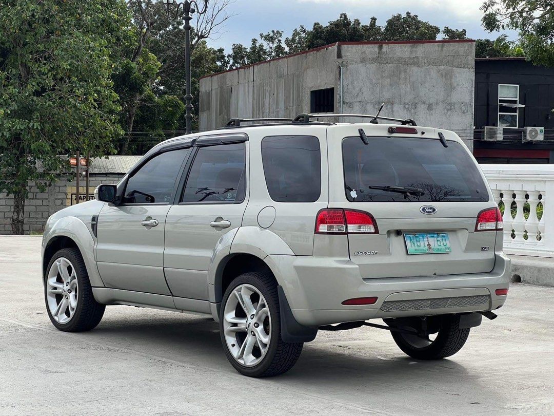 Ford Escape 2.0 XLS (A), Cars for Sale, Used Cars on Carousell