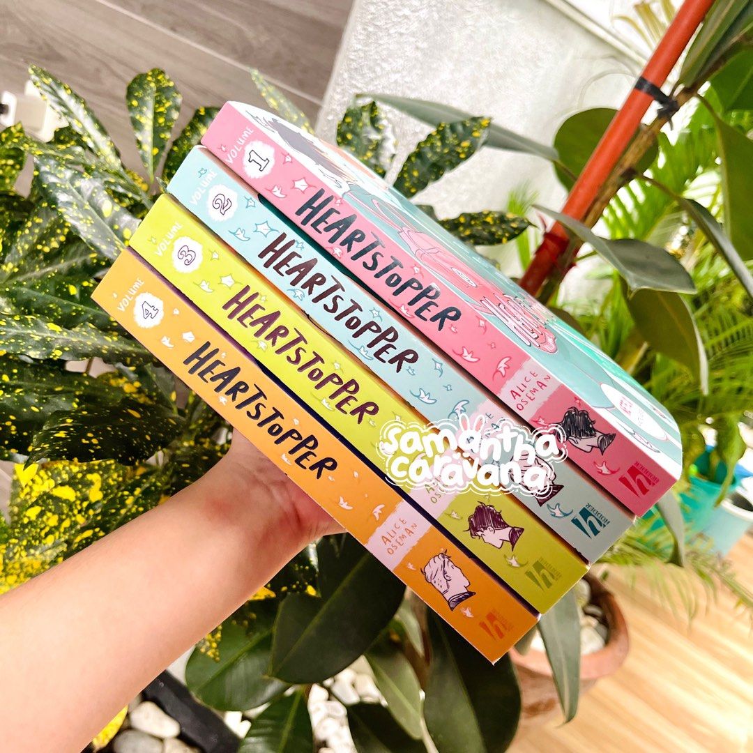 Heartstopper (UK Edition), Hobbies & Toys, Books & Magazines, Comics ...