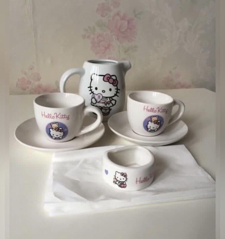 Hello Kitty Coffee Tea Cups Saucers Milk Jug Set, Furniture & Home ...