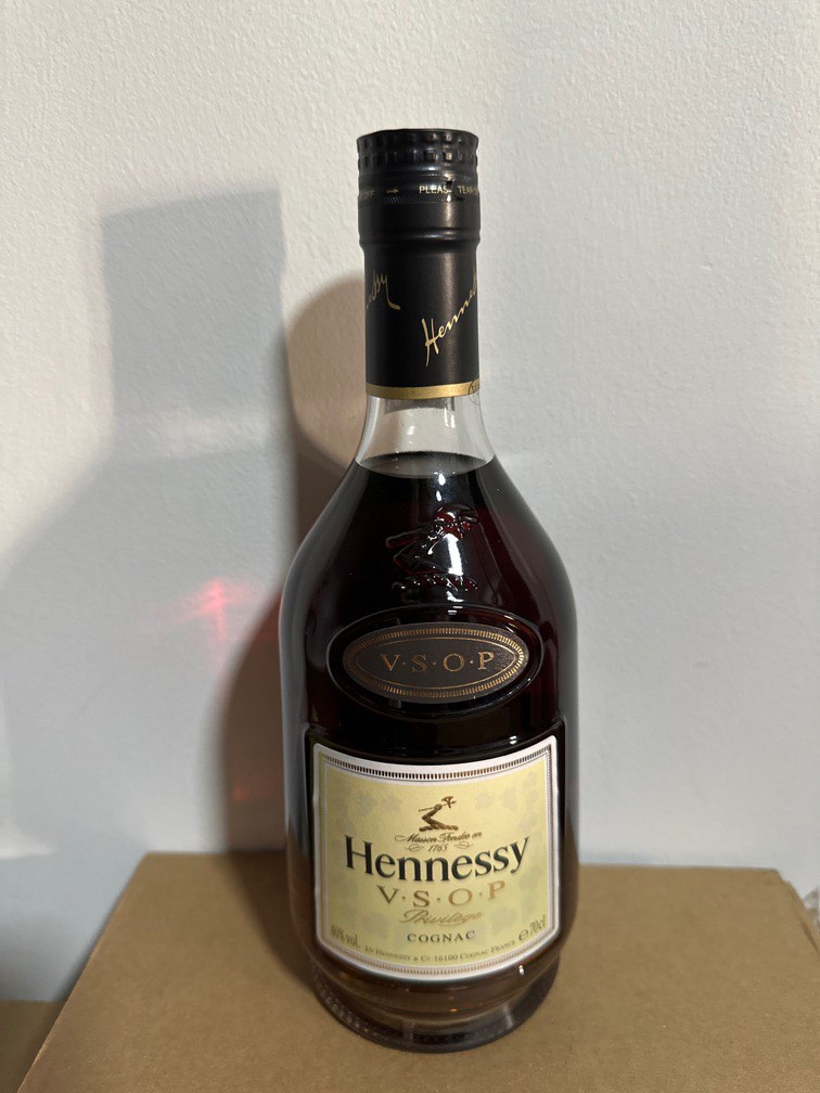 Hennessy VSOP, Food & Drinks, Alcoholic Beverages on Carousell