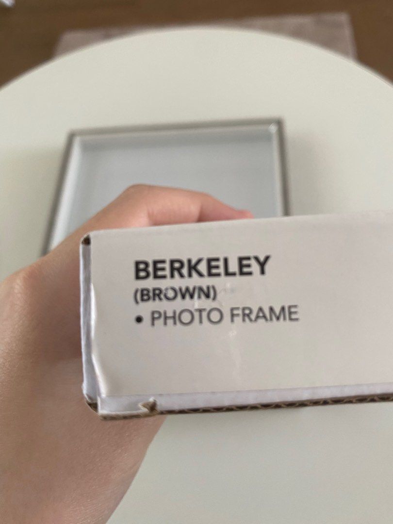 HOOGA Berkeley Photo Frame, Furniture & Home Living, Home Decor, Frames ...