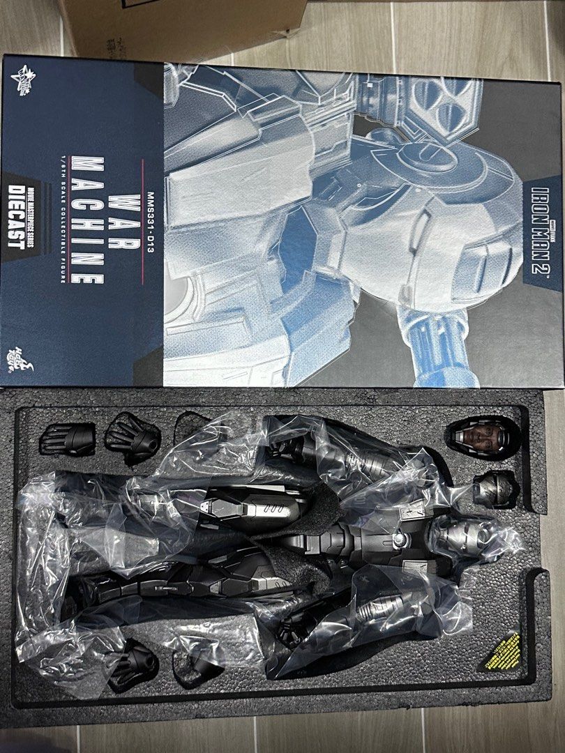 hottoys war machine mms331 reissue, 興趣及遊戲, 玩具 & 遊戲類 - Carousell