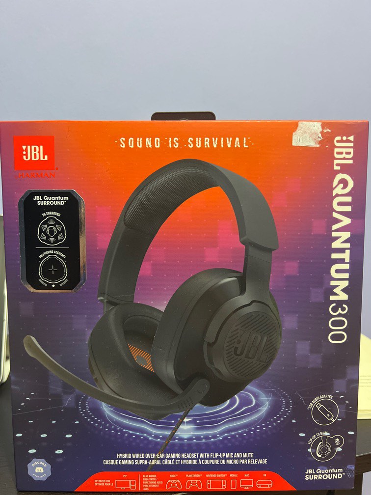 JBL Quantum 300, Audio, Headphones & Headsets on Carousell