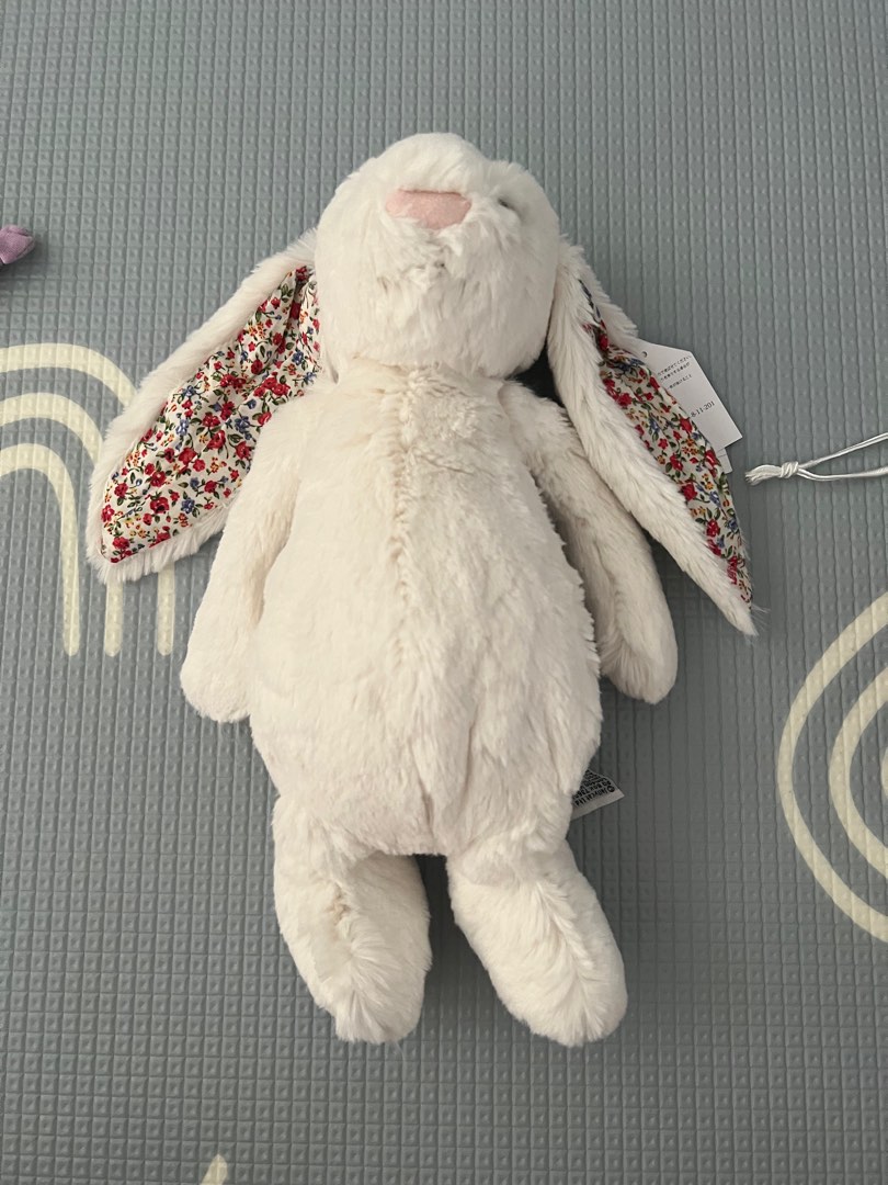 Jellycat bunny original , Hobbies & Toys, Toys & Games on Carousell