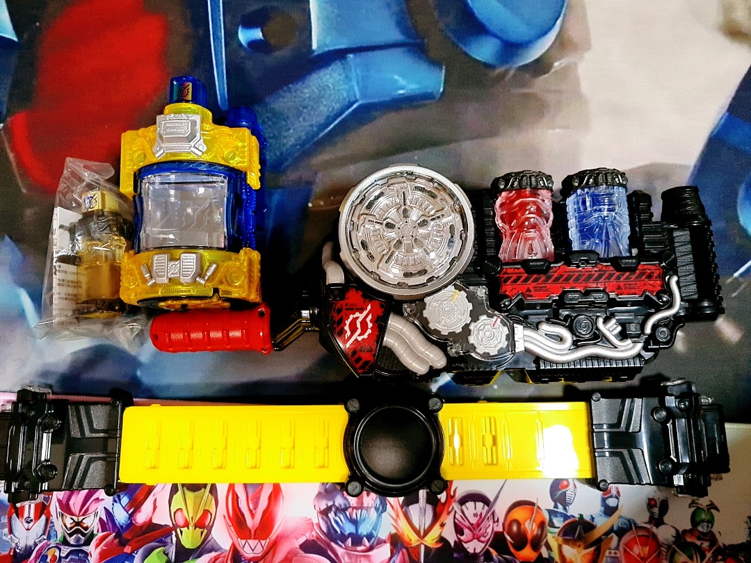 Kamen Rider Build - DX Build Driver w Genius Bottle, Hobbies & Toys ...