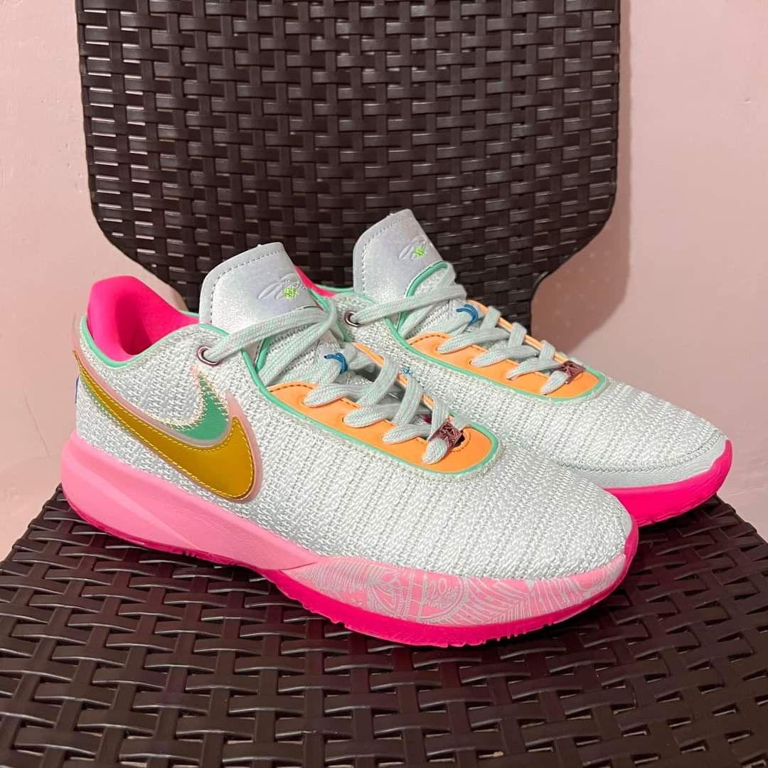 LEBRON 20 TIME MACHINE, Men's Fashion, Footwear, Sneakers on Carousell