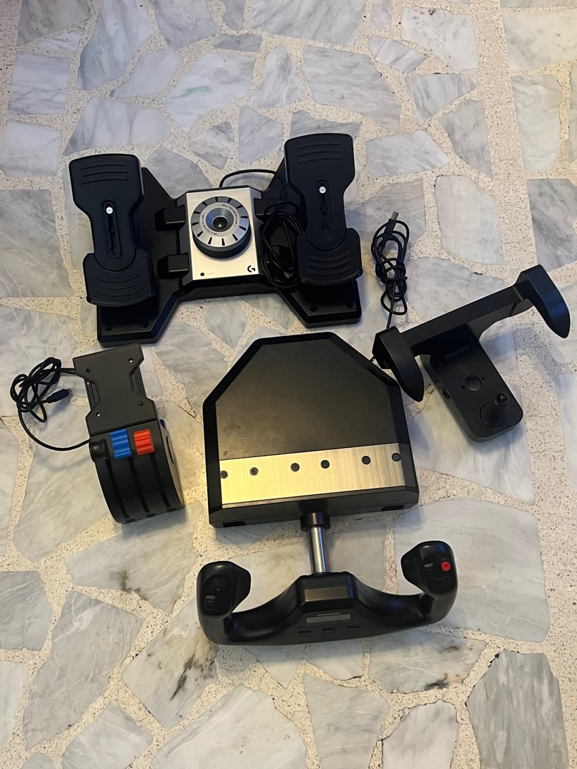 Logitech Flight Simulator Set (yoke, rudder, throttle), Computers ...