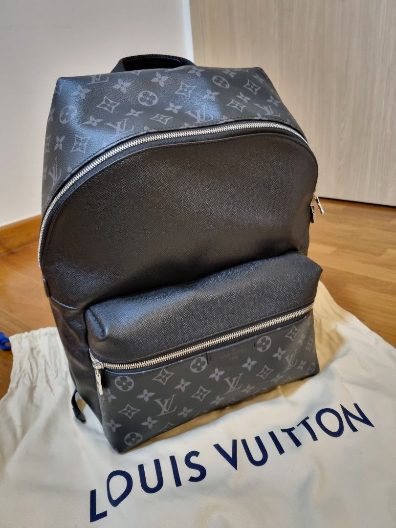 LV Discovery Backpack PM (New), Men's Fashion, Bags, Backpacks on Carousell