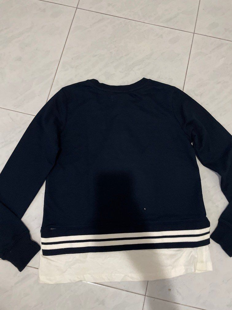 Navy Blue Varsity Padini Sweater, Women's Fashion, Tops, Longsleeves on ...