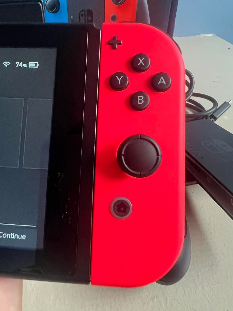 Nintendo Switch V2 Neon with Super Mario Odyssey, Video Gaming, Video ...