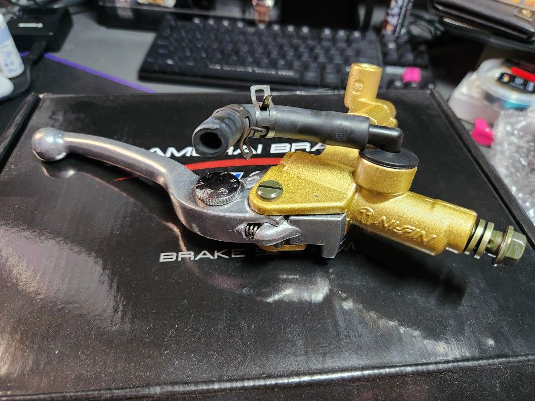 NISSIN UNIVERSAL MASTER BRAKE PUMP, Motorcycles, Motorcycle Accessories ...