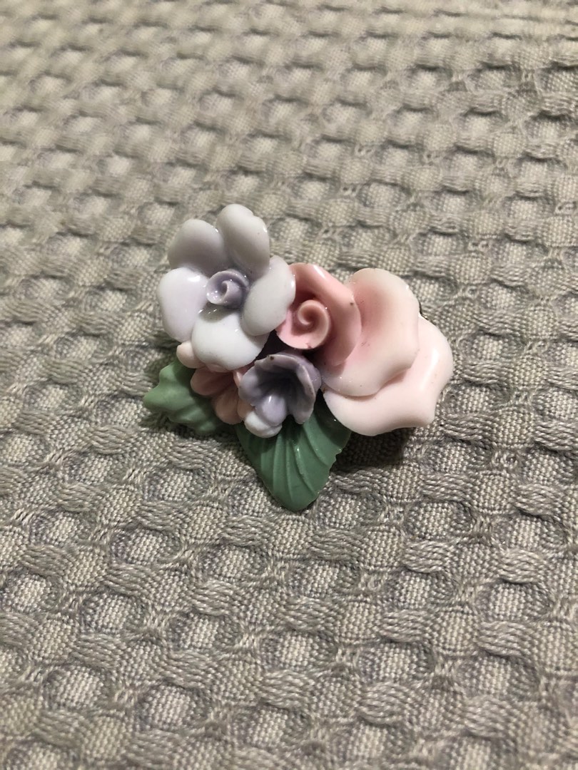 Old ceramic flower pin, Hobbies & Toys, Memorabilia & Collectibles ...