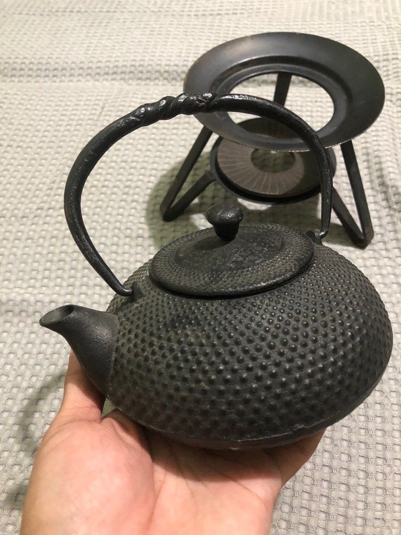 Old heavy metal tea pot set, Hobbies & Toys, Memorabilia & Collectibles ...