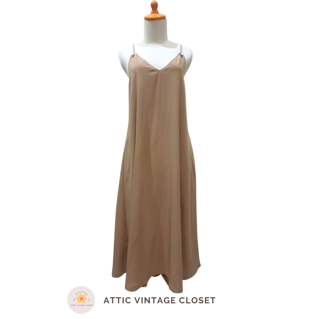 ONE WAY Brown Sleeping Gown | Beachwear, Fesyen Wanita, Pakaian Wanita ...