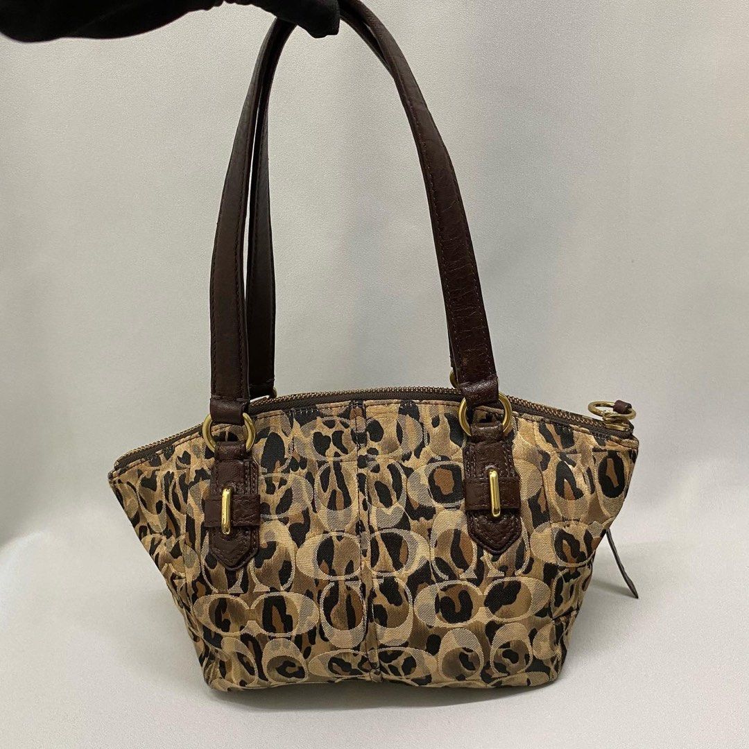 Original Coach Bag, Luxury, Bags & Wallets on Carousell