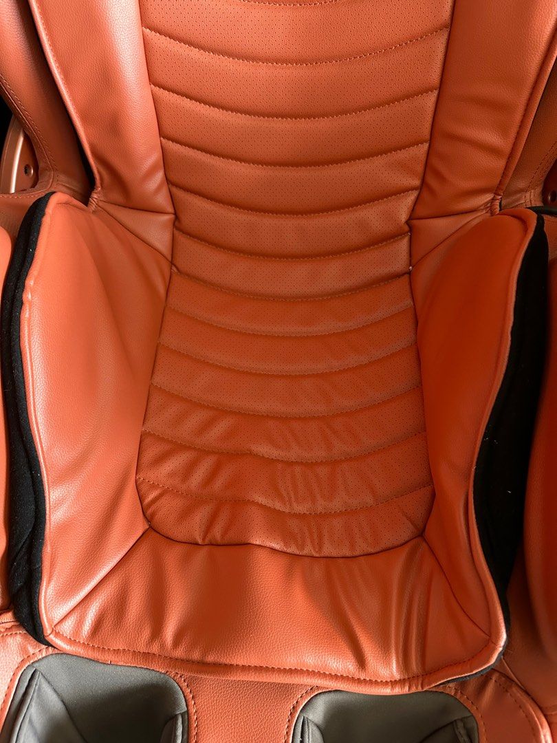 OSIM uDivine mini 2 Massage Chair, Health & Nutrition, Massage Devices ...