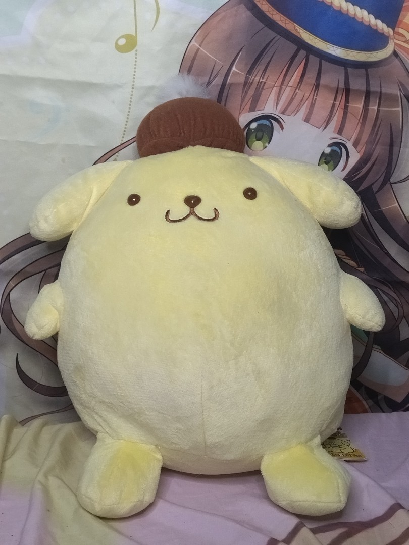 [SOLD]Pompompurin Classic Big Plush on Carousell