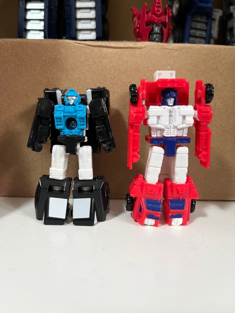 Redheat & Stakeout Transformers Minibots, Hobbies & Toys, Toys & Games ...