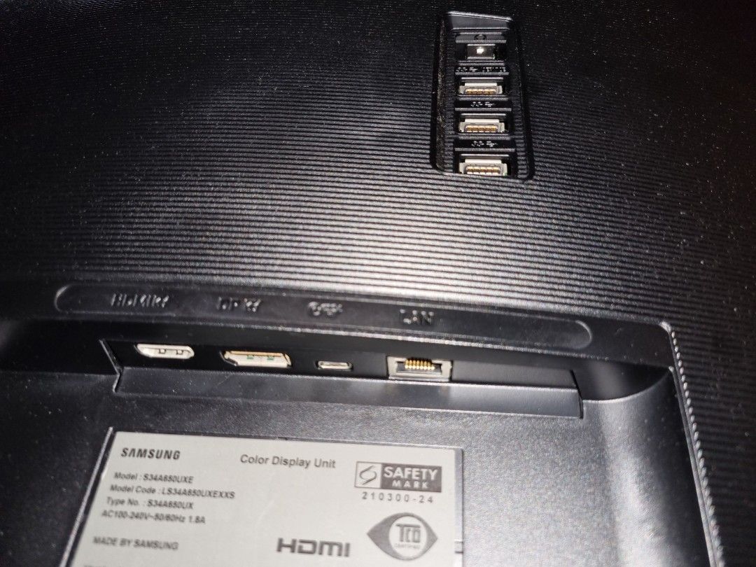 samsung ultrawide monitor with usb-c (in warranty), Computers & Tech ...