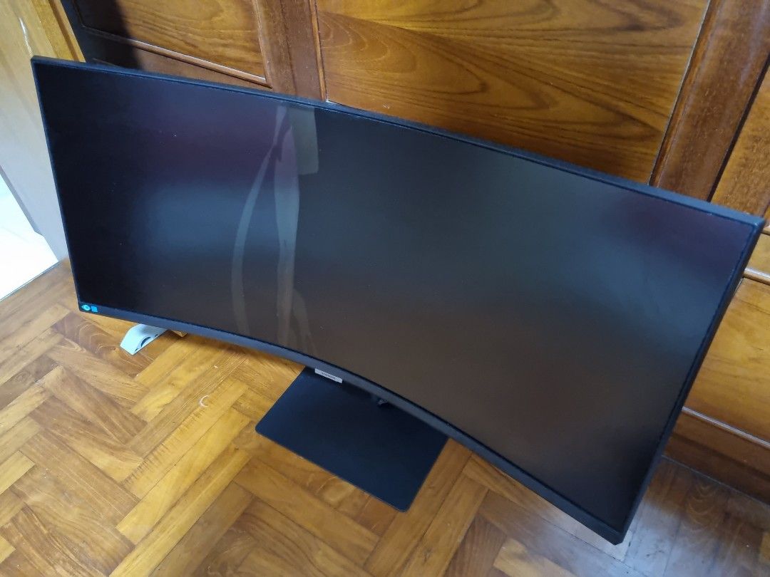 samsung ultrawide monitor with usb-c (in warranty), Computers & Tech ...