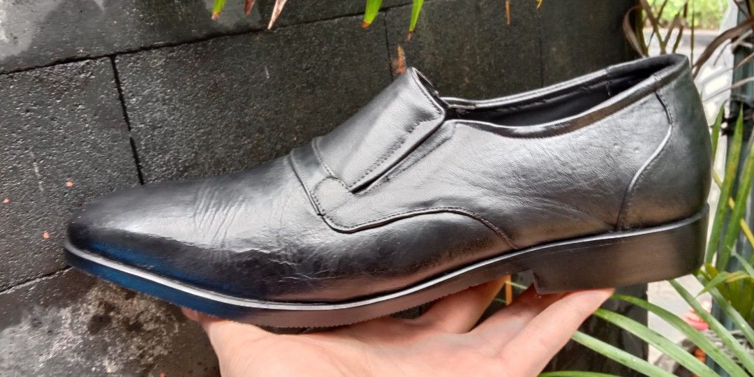 Sepatu bally dan Aigner pria pantofle kulit asli, Fesyen Pria, Sepatu ...