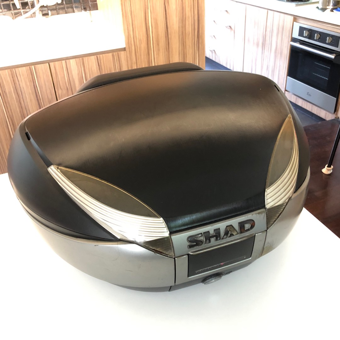 Shad SH48 Top Box with Back Rest, Motorcycles, Motorcycle Accessories ...