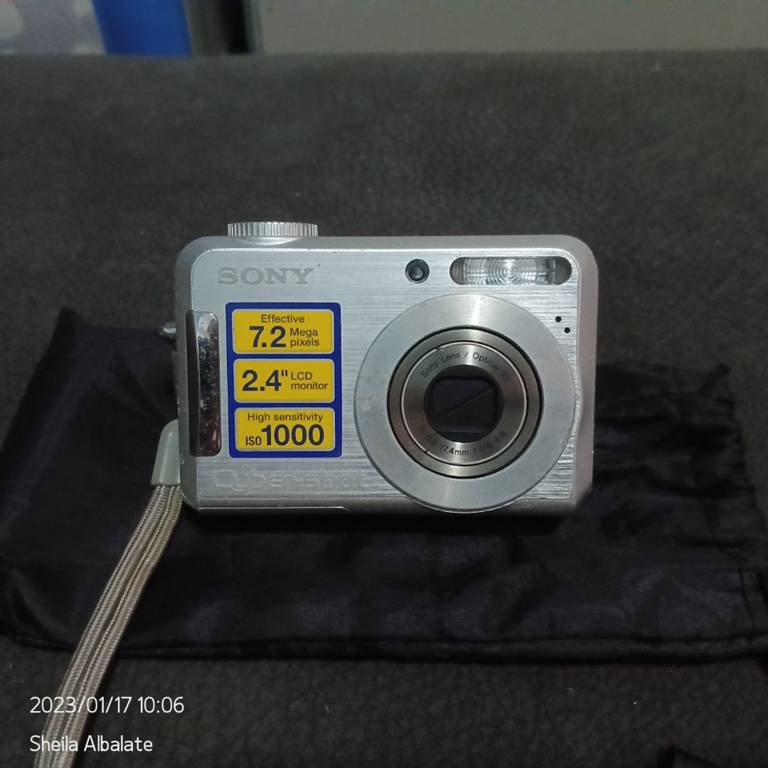 Sony Cybershot Digital Camera, Photography, Cameras on Carousell