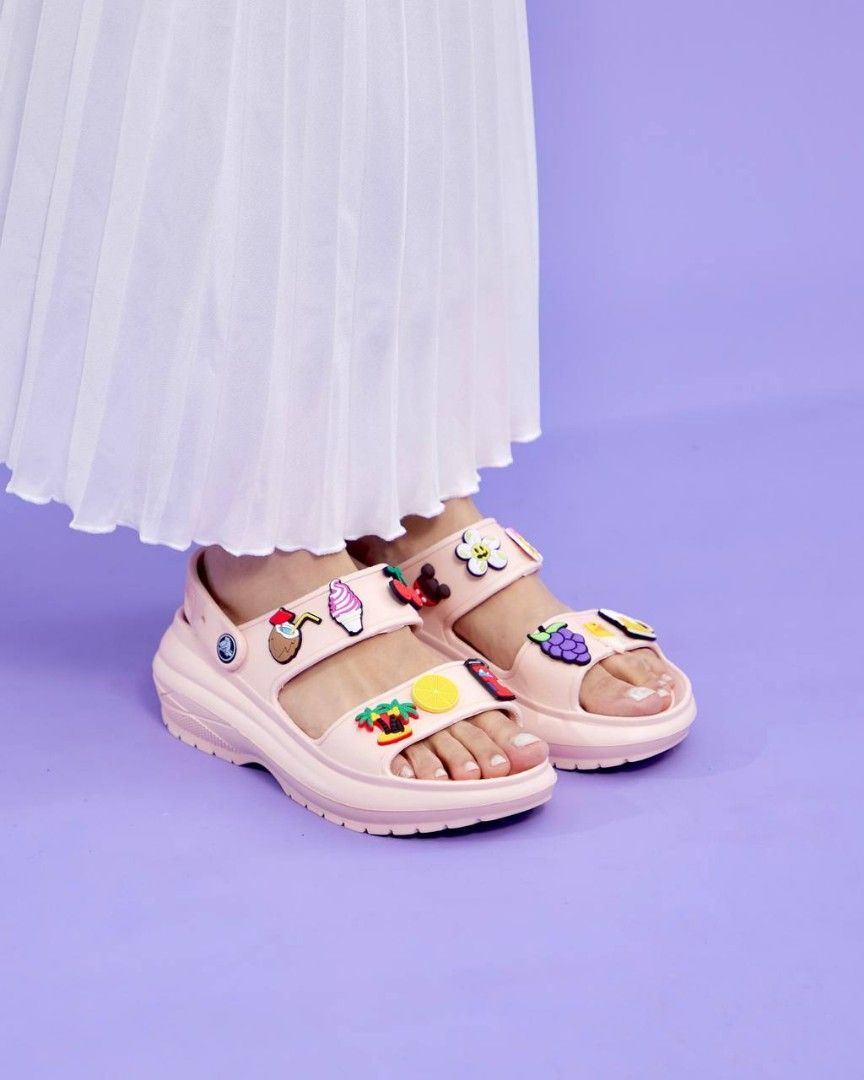 sunny shoes, Women's Fashion, Footwear, Flipflops and Slides on Carousell