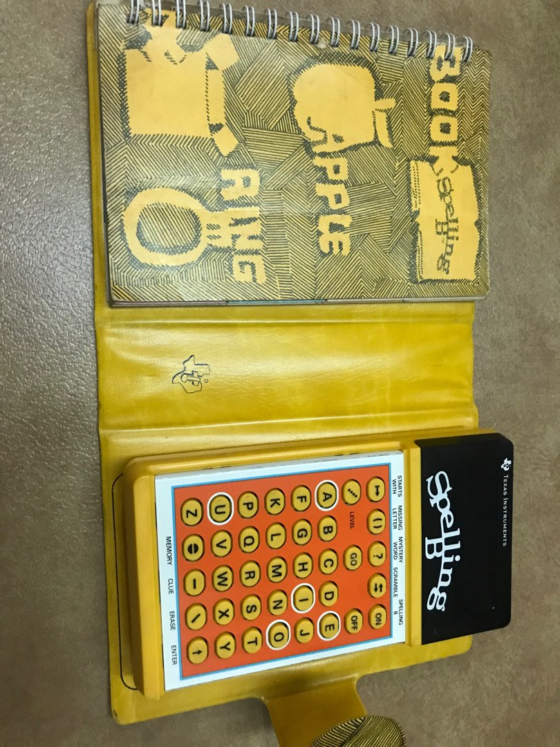 Texas instrument spelling b learning toy 1978 vintage, Hobbies & Toys ...