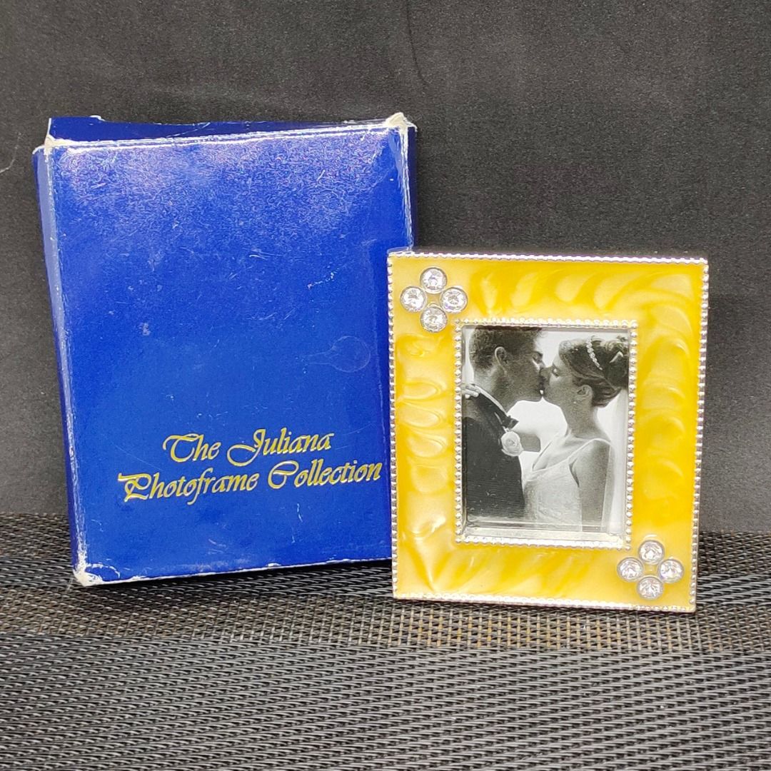 The Juliana Collection Photoframe with Metal Bezel, Enamel and ...