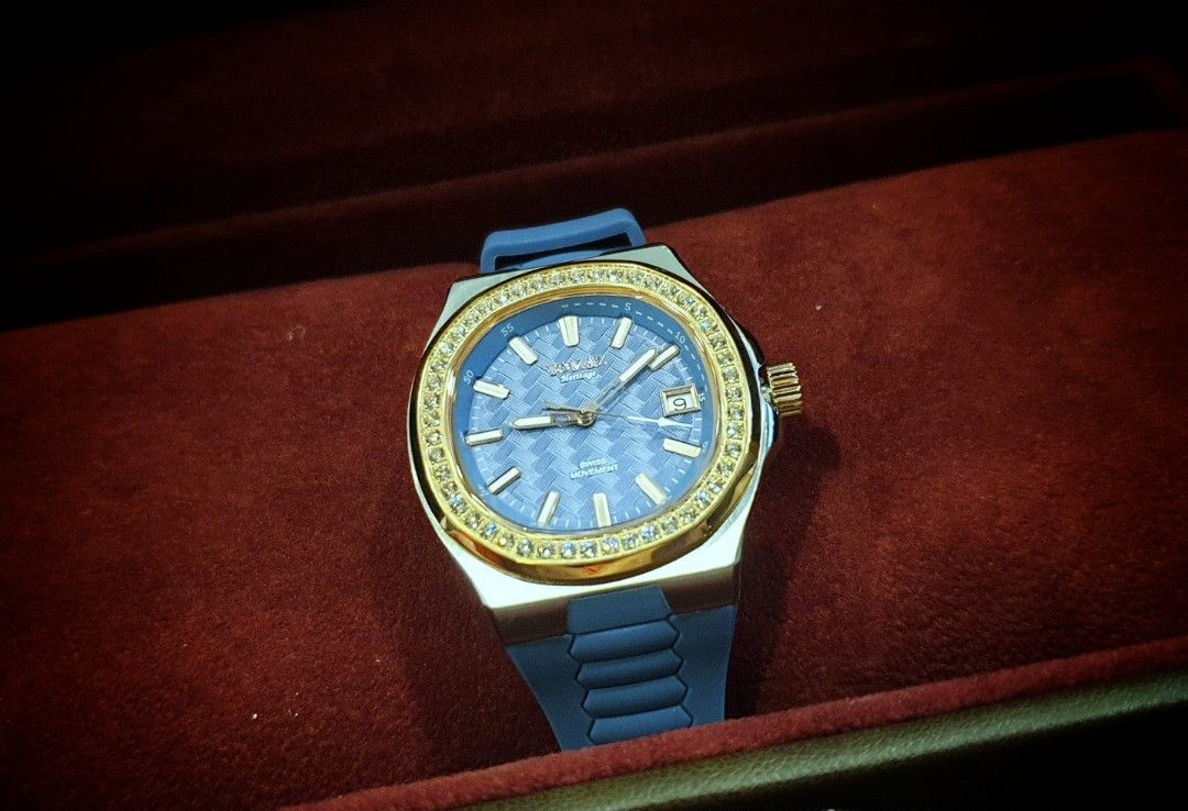 Tomaz Watch, Heritage Female (Limited Edition), Women's Fashion ...