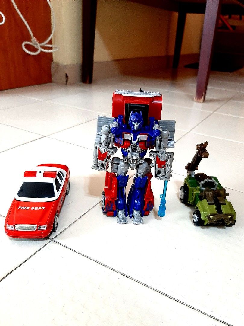 Transformer toys, Hobbies & Toys, Toys & Games on Carousell