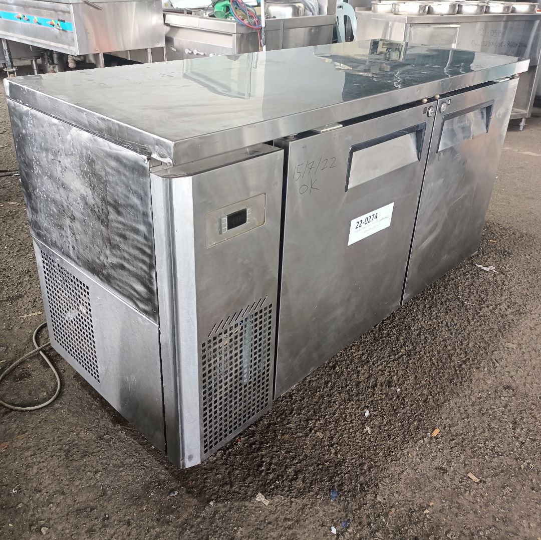 TurboAir 2 door counter chiller, TV & Home Appliances, Kitchen ...