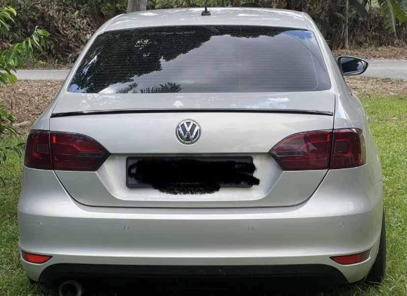 VW jetta gli spoiler, Auto Accessories on Carousell