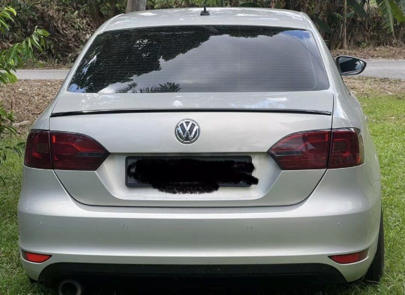 VW jetta gli spoiler, Auto Accessories on Carousell
