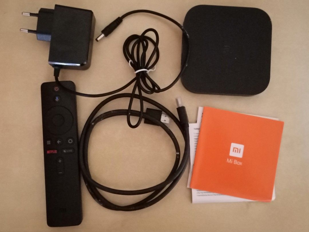 Xiaomi MI Box S, 4K Ultra HD set-top box + Xiaomi Wi-Fi Booster Pro ...