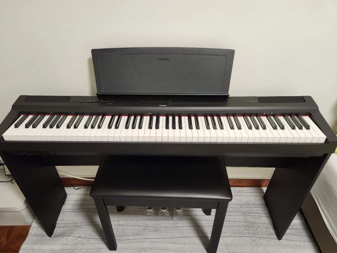 Yamaha P125 with BC-108BK Bench, Hobbies & Toys, Music & Media, Musical ...
