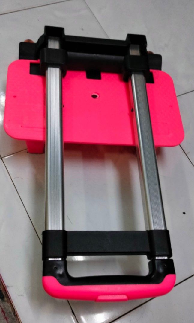 2 wheel school back trolley Troli beg sekolah budak, Hobbies & Toys ...