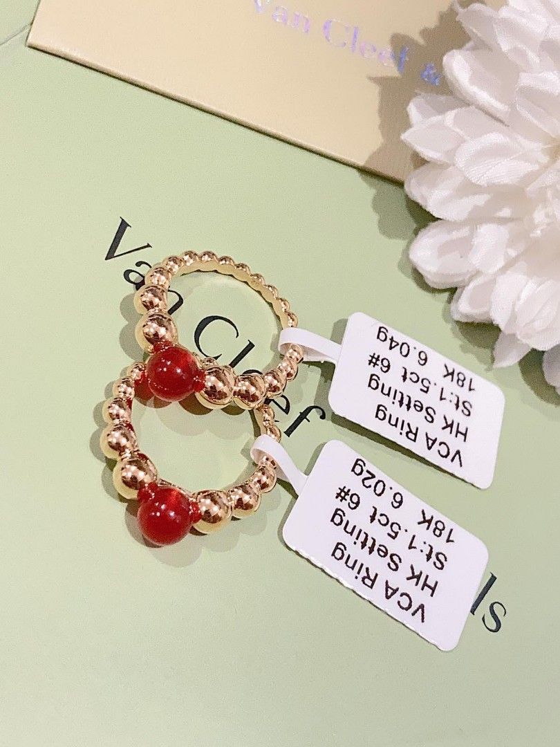 2C VCA Perlee Carnelian Ring Hk, Women's Fashion, Jewelry & Organizers ...