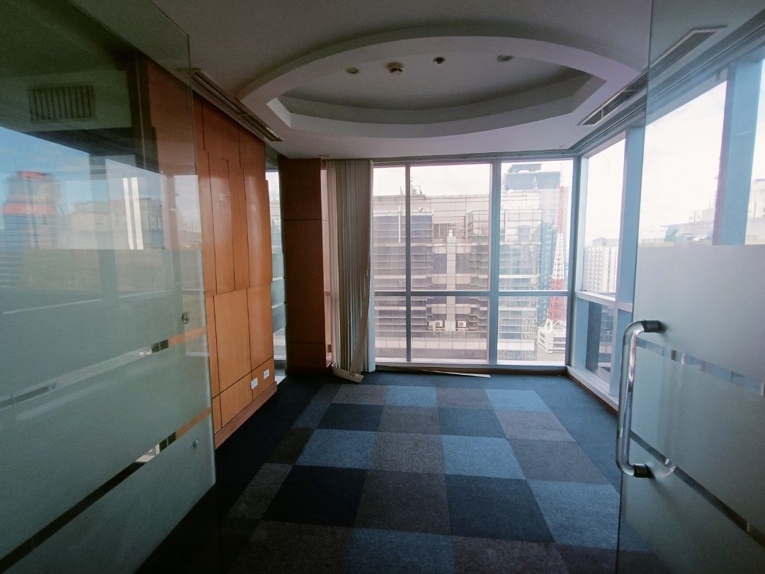 773sqm Office Space in Orient Square for Rent Lease Sale Ortigas Center ...