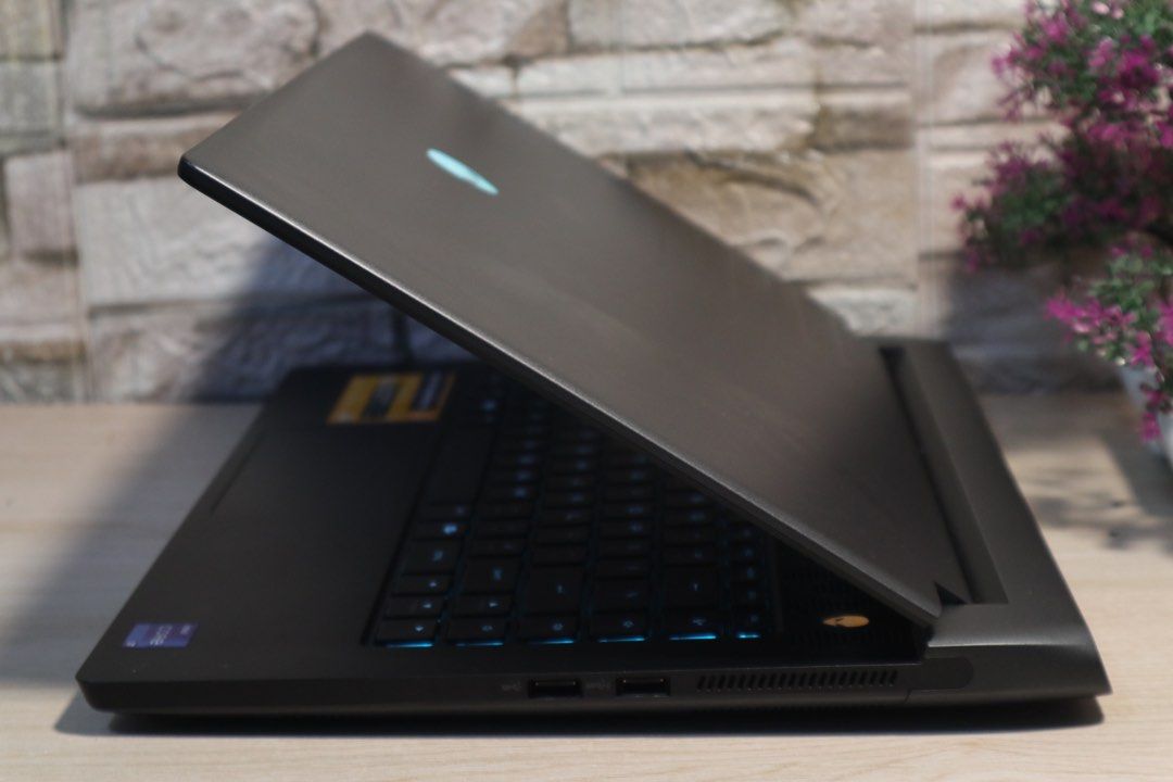 ALIENWARE M15 R6 INTEL CORE i7 (11th Gen) 32GB RAM/1TB SSD/RTX 3060/15 ...