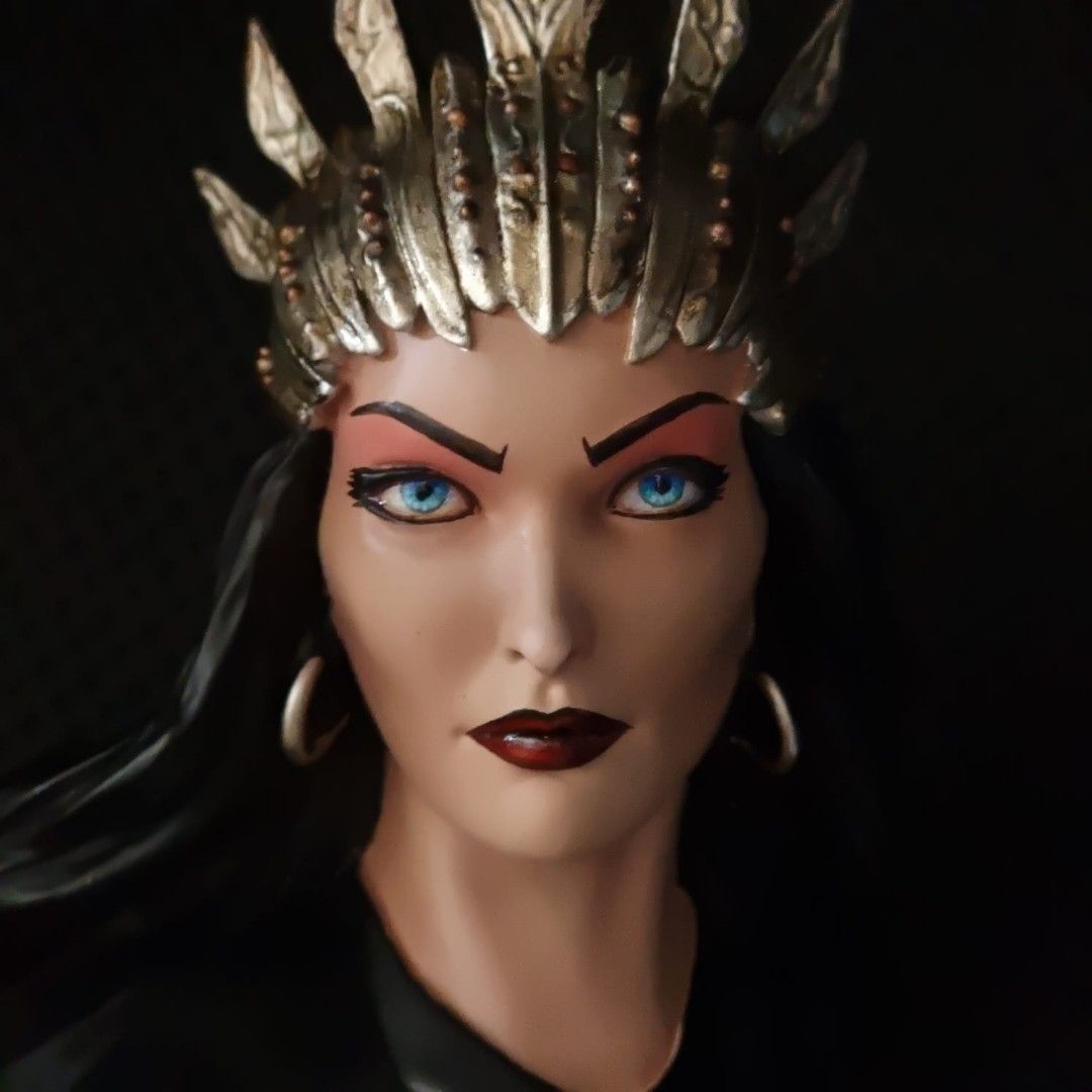 ARH Studios Queen of Vampires Sideshow Prime 1 Studios XM Studios ...
