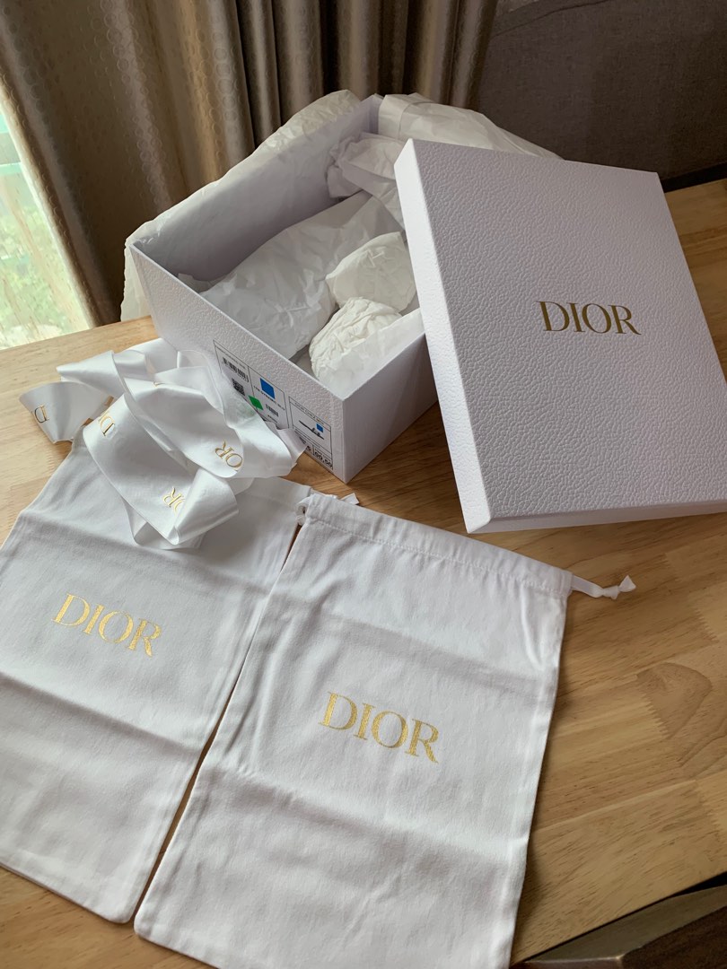 AUTHENTIC DIOR CHEZ MOI BOX, Luxury, Sneakers & Footwear on Carousell