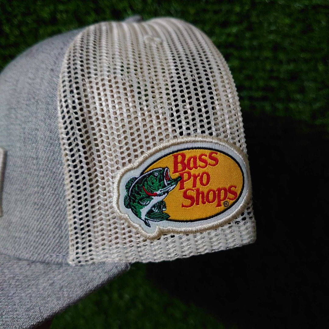 bass pro shops x local crowns, Men's Fashion, Watches & Accessories ...
