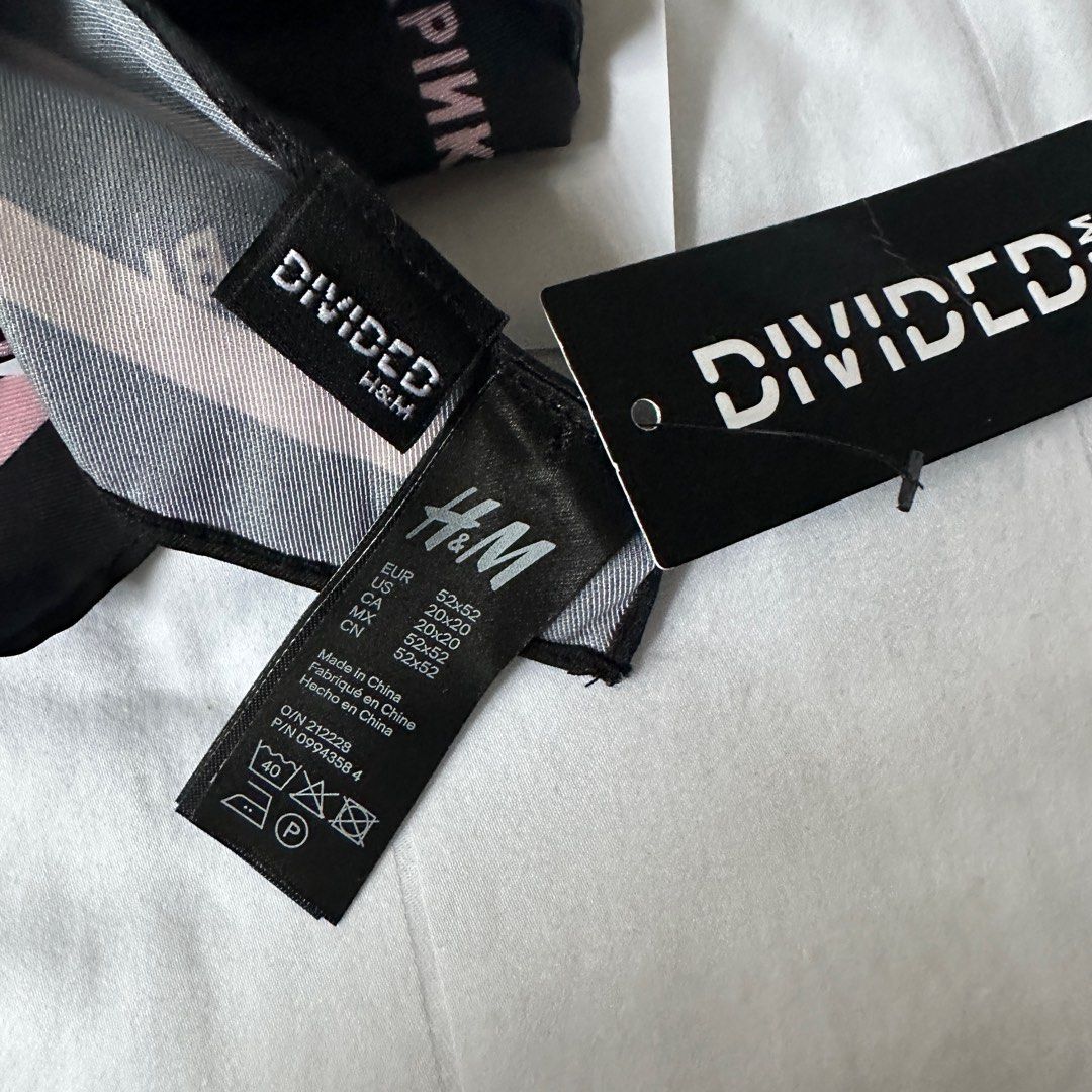Blackpink H&M Divided Limited Edition Scarf, Women's Fashion, Watches ...