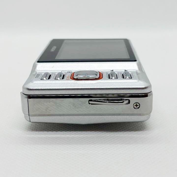 [BMC] Hitachi I.mega HDC-504 (5MP) Silver Digital Compact (used) **CCD ...