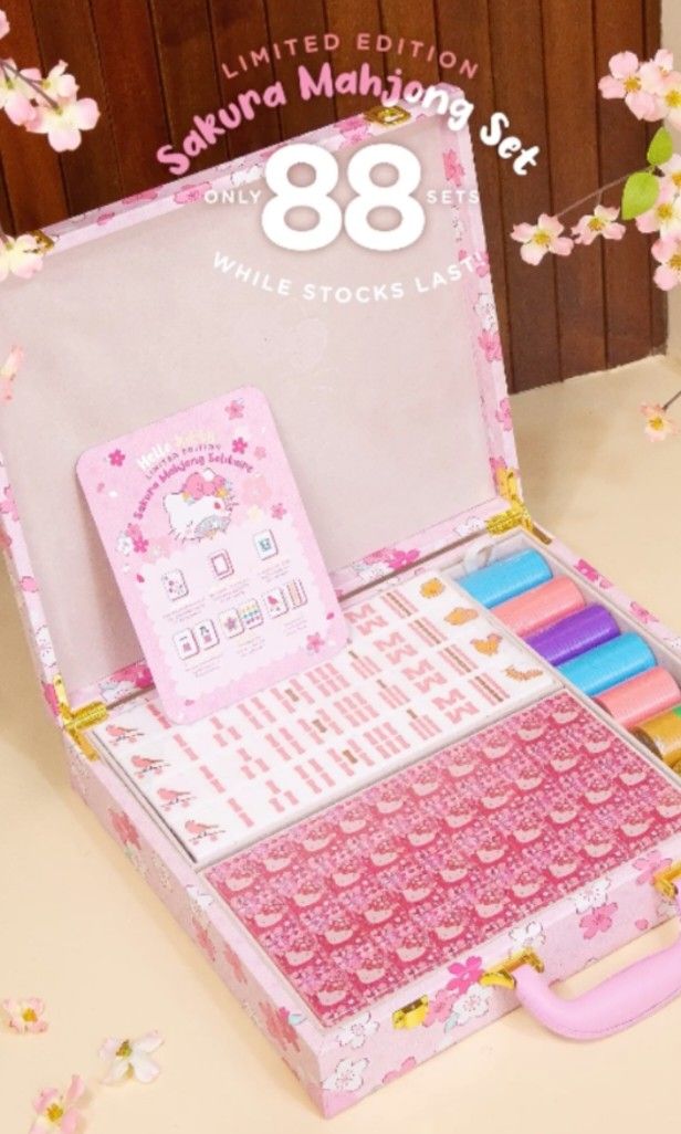(BNIB) Sanrio Limited Edition Hello Kitty Mahjong Set, Hobbies & Toys ...