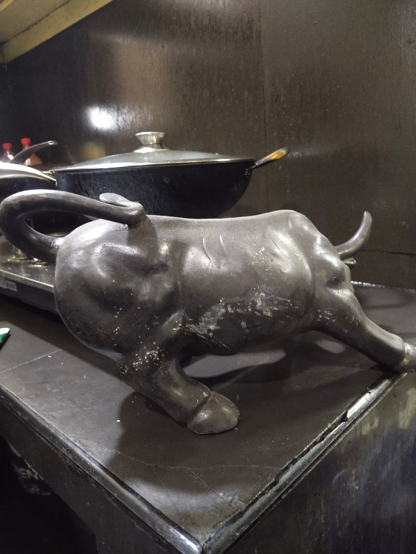 Brass bull / carabao statue, Hobbies & Toys, Memorabilia & Collectibles ...